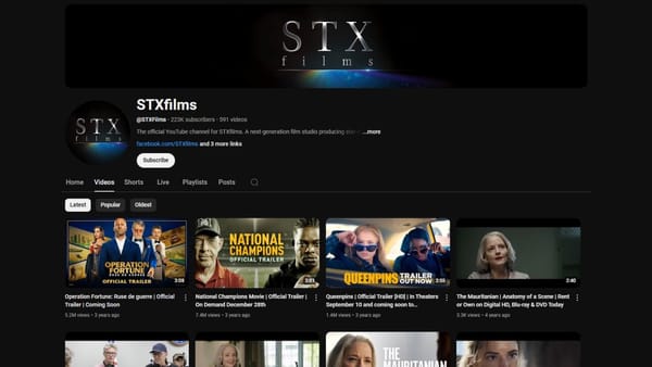 Storytelling Techniques Top YouTubers Use to Keep Viewers Hooked